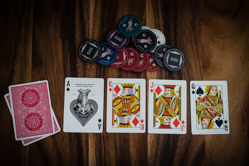 Does Three of a Kind Beat A Straight In Poker 